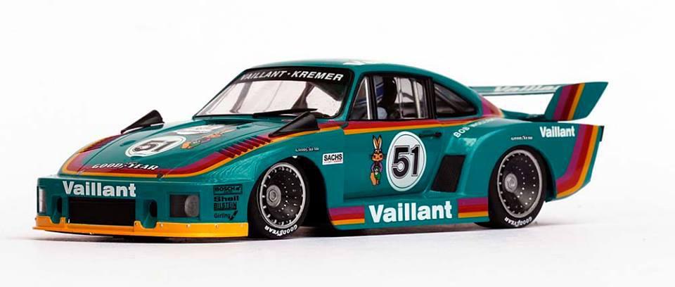 Sideways Porsche 935K2 Valiant #51 - Watching The Wheels
